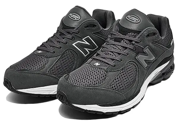 NEW BALANCE 2002rin Sneakers - Magnet/black