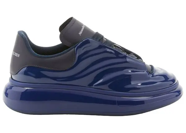 Alexander McQueen Oversized Gloss Sneakers - Navy