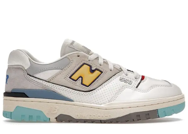 NEW BALANCE 550 Sneakers - Sea Salt/yellow/cream