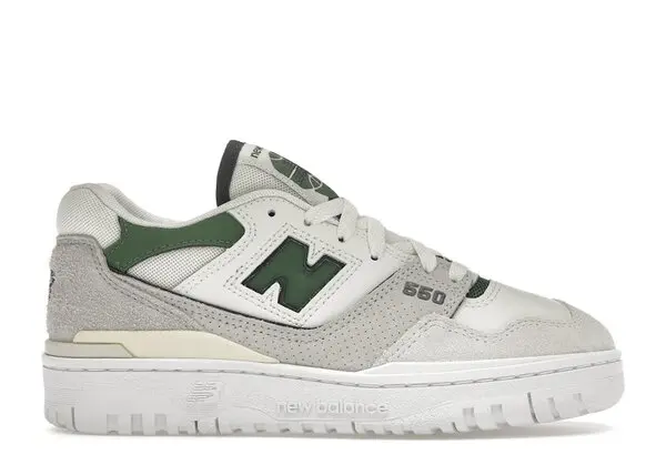 NEW BALANCE 550 Sneakers - Sea Salt/nori/timberwolf