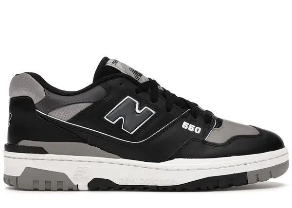 NEW BALANCE 550 Sneakers - Black/marblehead