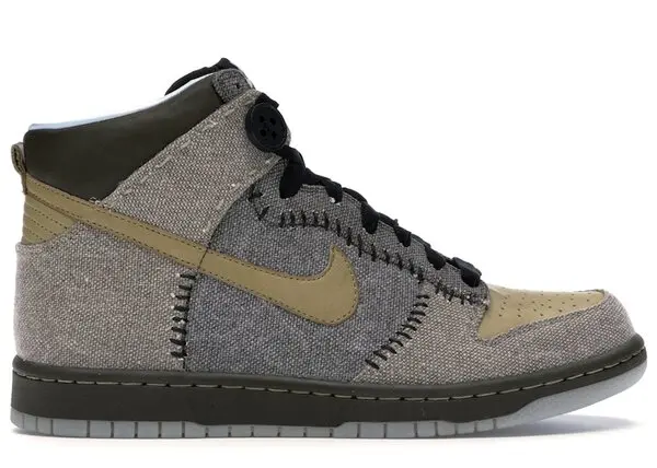 Nike Dunk High Top Sneakers