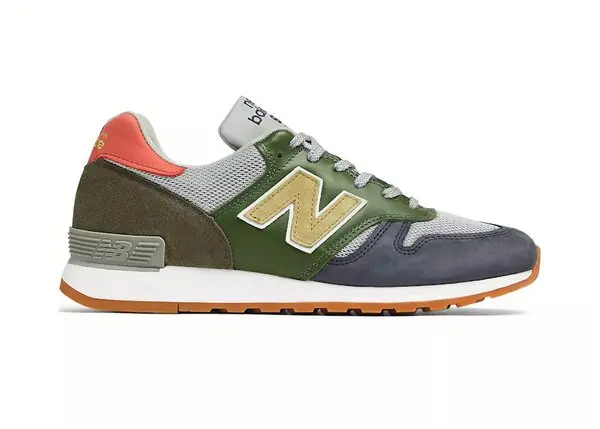 NEW BALANCE 670 Sneakers