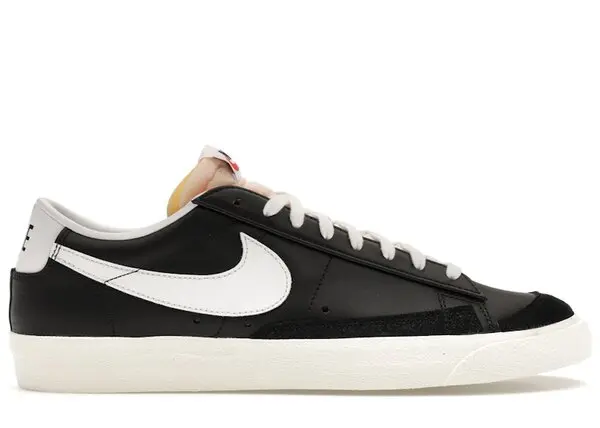 Nike Blazer Low 77in Sneakers