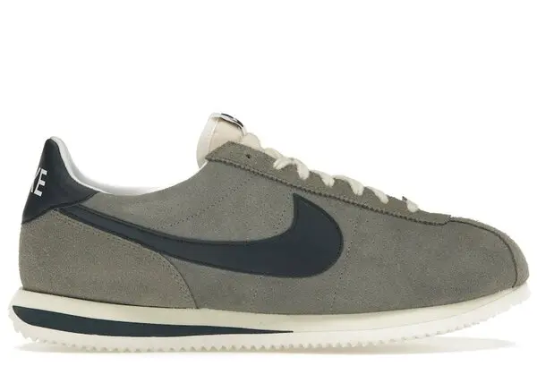 Nike Cortez Exclusive Sneakers - Grey/navy Blue