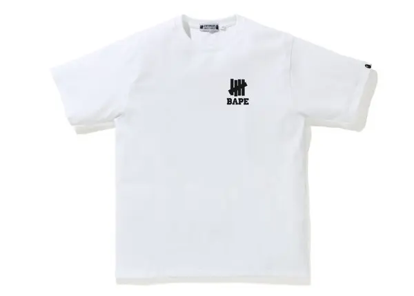 A BATHING APE X Undefeated Ape Head Tee Shirt - White