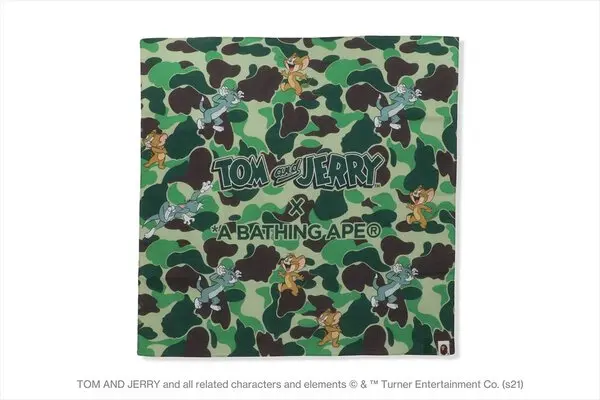 A BATHING APE X Tom And Jerry Camo Bandana - Green