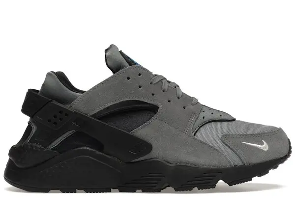 Nike Huarache Sneakers