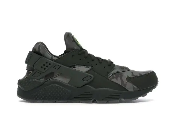 Nike Air Huarache Run Camo Green Sneakers