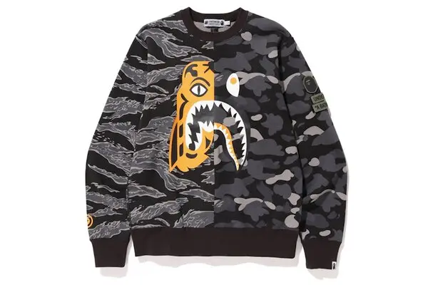A BATHING APE X Undefeated Tiger Shark Half Crewneck Sweatshirt
