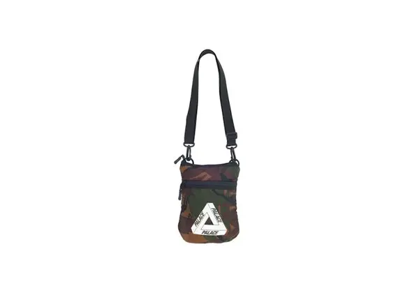 PALACE Flat Sack - Camo
