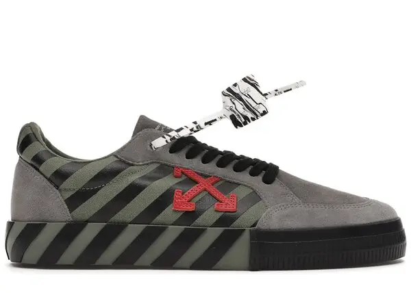 Off-White Low Vulc Sneakers