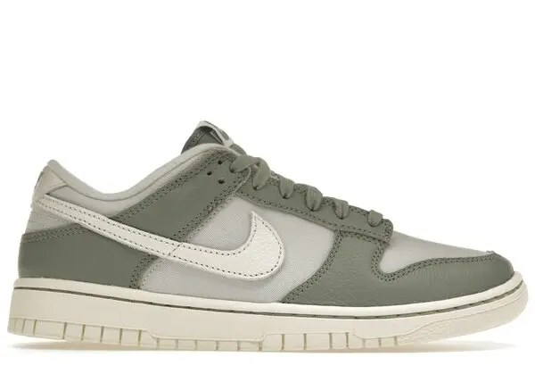 Nike Dunk Low - Mica Green/sail/photon Dust