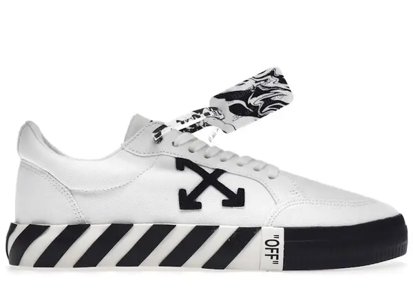Off-White Low Vulcanized Sneakers - White/black