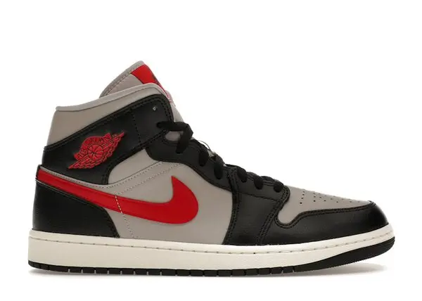 JORDAN 1 Mid Sneakers - Black/gym Red/college Grey