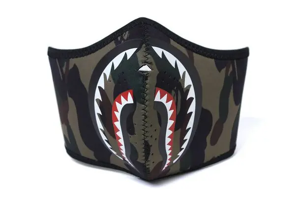 A BATHING APE 1st Camo Shark Neoprene Mask