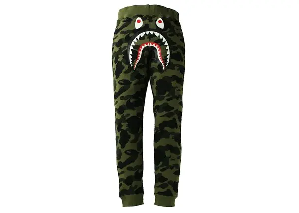 A BATHING APE 1st Camo Shark Slim Fit Sweat Pants - Green