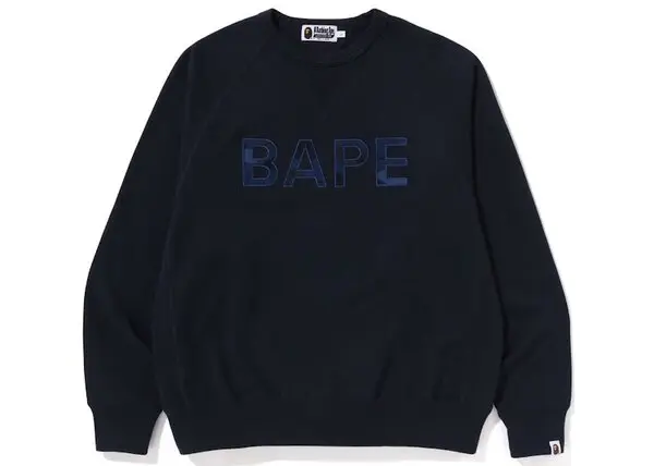 A BATHING APE Relaxed Fit Crewneck Sweatshirt With Patch
