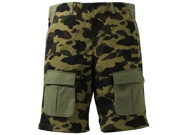 A BATHING APE 1st Camo Pocket Shorts