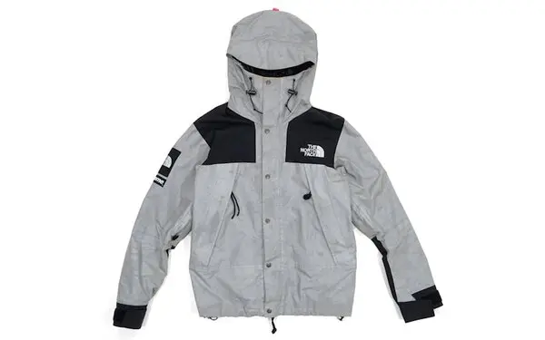 Supreme 3m Reflective Mountain Jacket - Black