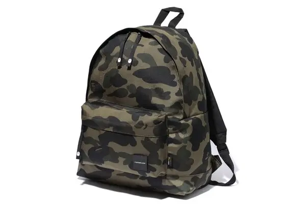 A BATHING APE 1st Camo Day Pack - Green