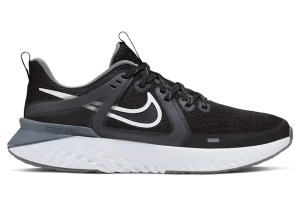 Nike Legend React 2 Sneakers - Black/white