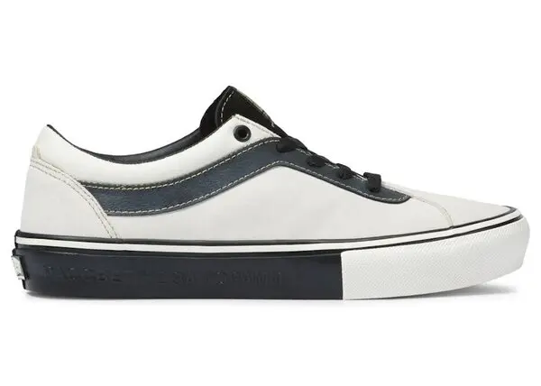 VANS Skate Bold Rassvetin Sneakers - Marshmallow/black