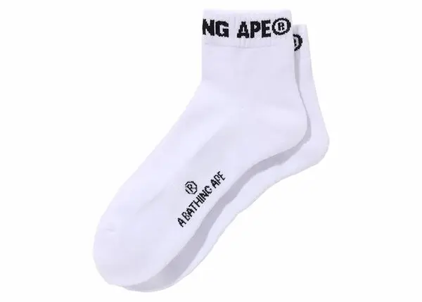 A BATHING APE Logo Short Socks - White