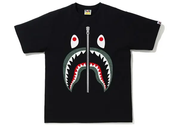 A BATHING APE Line 1st Camo Shark Tee