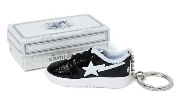 A BATHING APE Sta Keychain - Black