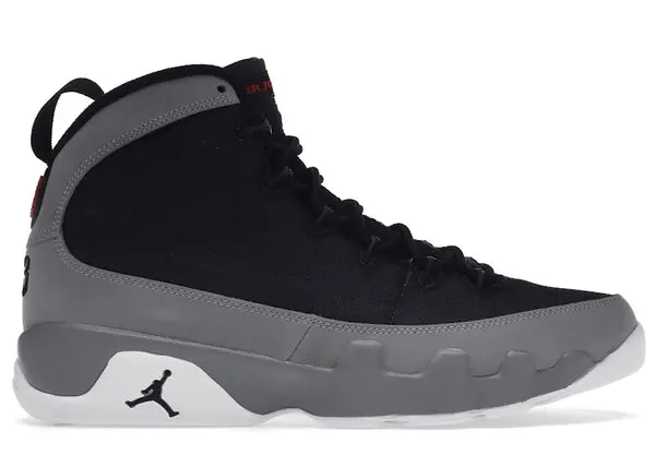 JORDAN Retro Sneakers - Black/university Red/particle Grey
