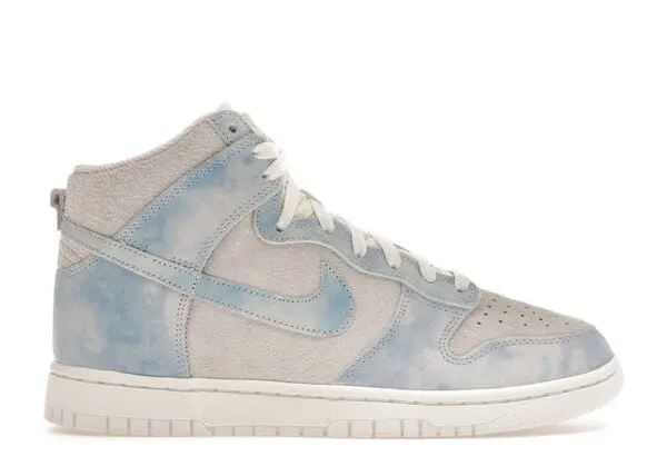 Nike Dunk High Se Clouds Sneakers