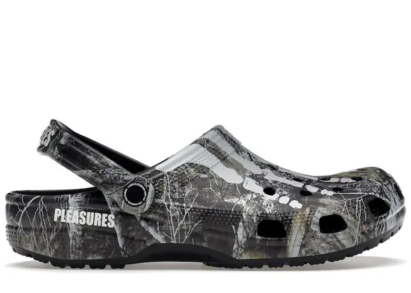 CROCS Classic Clog Pleasures Skeleton Realtree Edgein