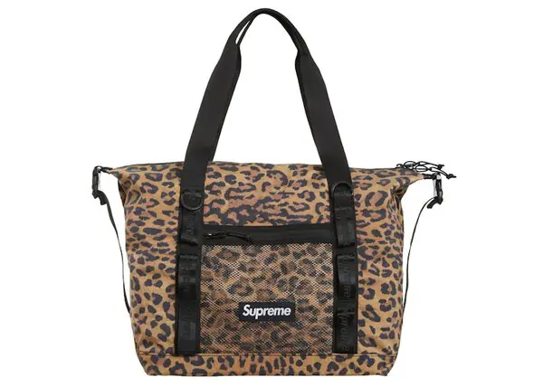 Supreme Zip Tote - Leopard