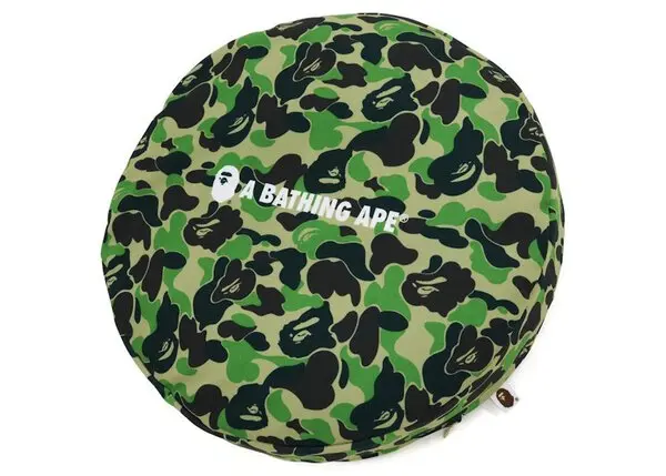 A BATHING APE Abc Camo Circle Fluffy Beads Cushion - Green