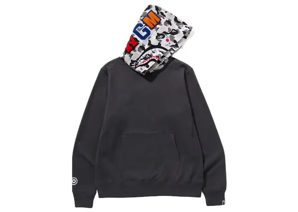 A BATHING APE Camo Shark Pullover Hoodie