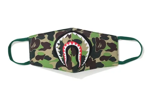 A BATHING APE Abc Camo Shark Mask - Green