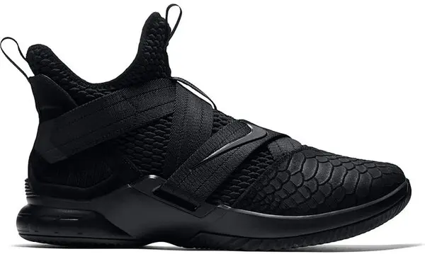 Nike Lebron Soldier 12 Sneakers