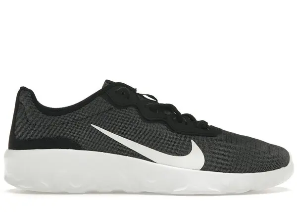 Nike Explore Stradain Sneakers