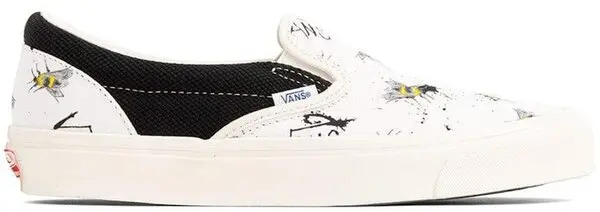 VANS Slip-on Sneakers - True White/black