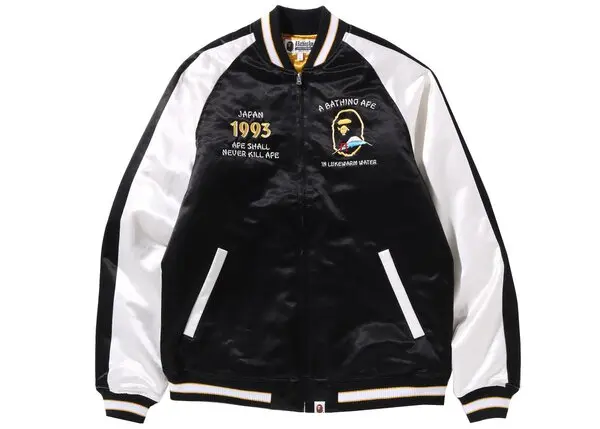 A BATHING APE Souvenir Jacket - Black