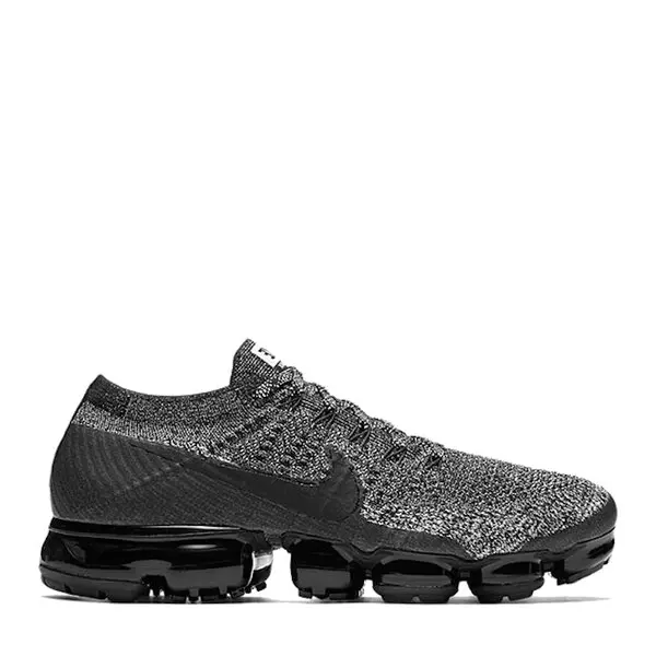 Nike Air Vapormax Sneakers - Black/white