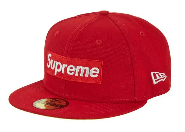 Supreme No Comp Box Logo New Era Cap - Red