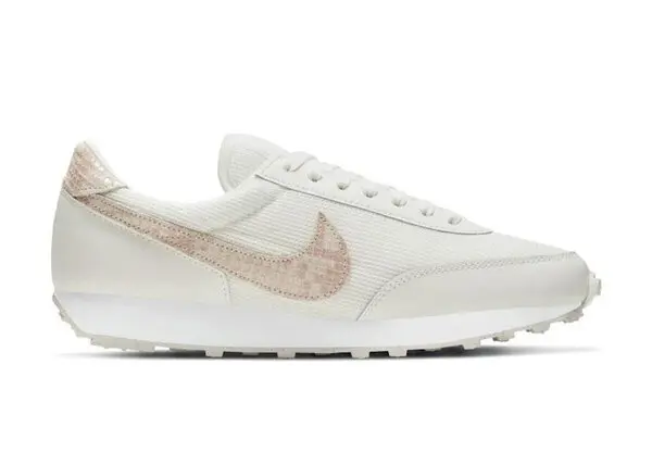 Nike Daybreak Snakeskin Sneakers - Sail/particle Beige/white