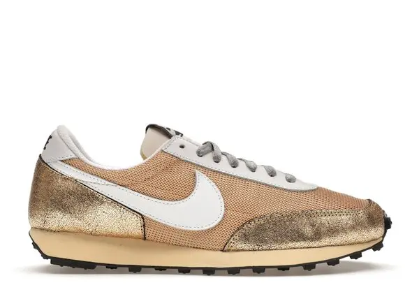 Nike Daybreak Golden Gals Sneakers