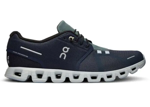 On Running Cloud 5 Sneakers - Midnight/navy Blue