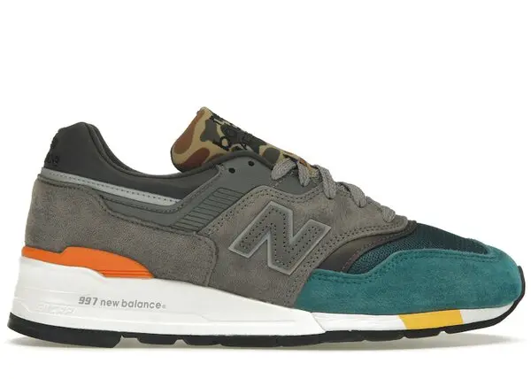 NEW BALANCE 997s Duck Camoin Sneakers - Grey/teal