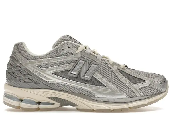NEW BALANCE 1906r Sneakers