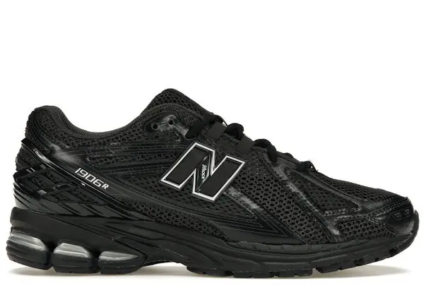 NEW BALANCE 1906r Sneakers - Black/metallic Silver