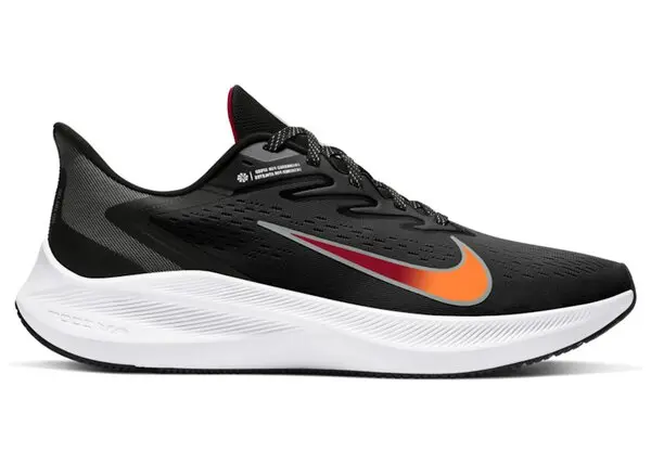 Nike Air Zoom Winflo 7 Sneakers